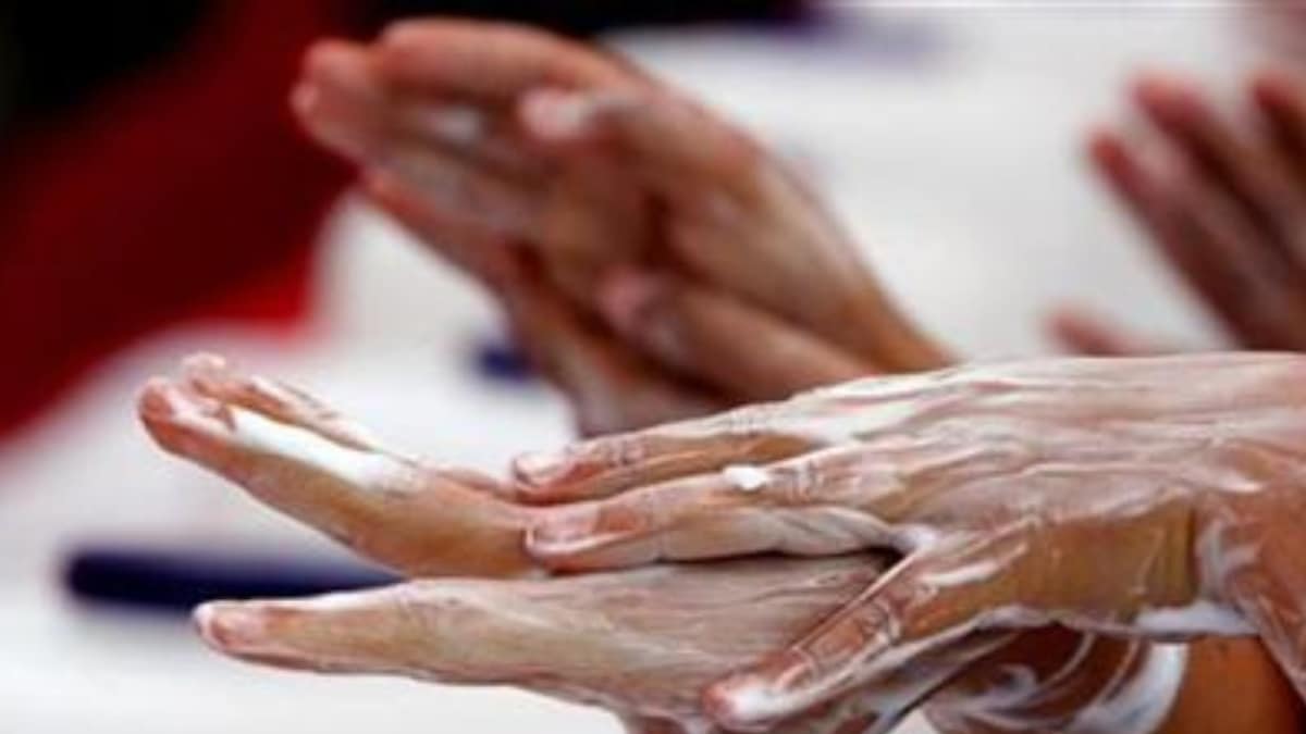 Study Shows How People's Hands, Household Surfaces Aid in Covid Spread ...