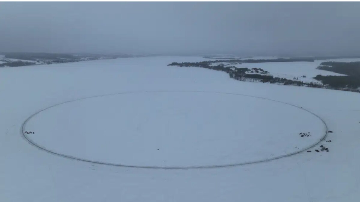 Circle Back: Maine Claims Biggest Ice Disk, At 1,776 Feet | Buzz News ...