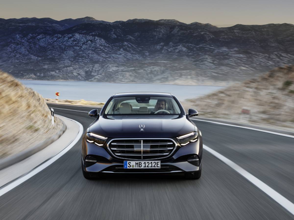 New-Gen 2023 Mercedes-Benz E-Class in Pics: See Design, Features and ...