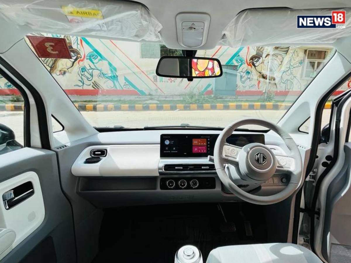 MG Comet EV in Pics: See Design, Features, Interior and More - News18