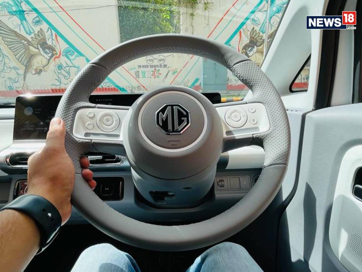 MG Comet EV in Pics: See Design, Features, Interior and More - News18