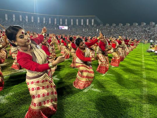 PM Modi Attends Mega Bihu Programme in Guwahati | In Photos - News18