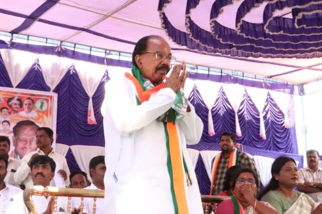 Unscientific, Says Moily on BJP's Move to Increase Lingayat-Vokkaliga ...