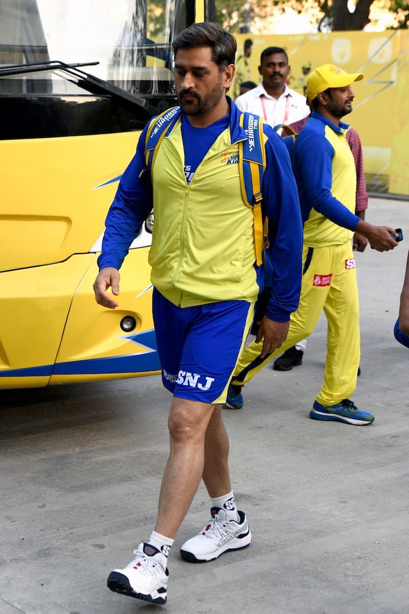 In Pictures: MS Dhoni Felicitated as Teammates Applaud Ahead of His ...