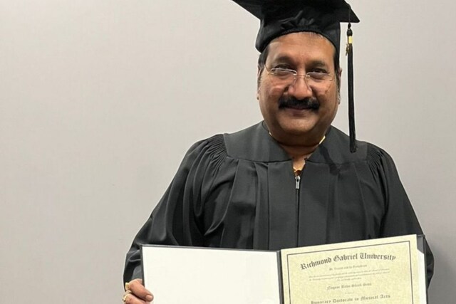 Singer Mano Gets Honorary Doctorate For Completing 25,000 Songs In 15 ...