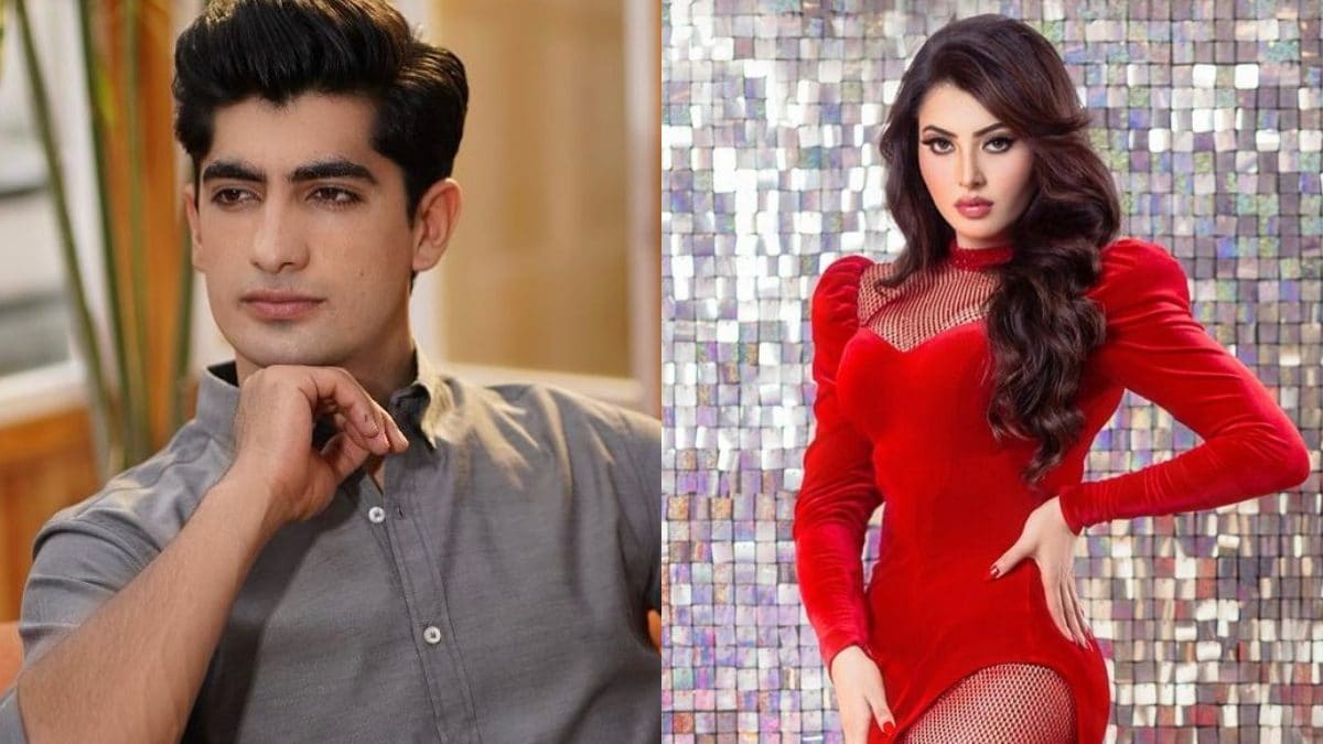 Pak Bowler Naseem Shah Proposes to Urvashi Rautela in Viral Video, Says ...