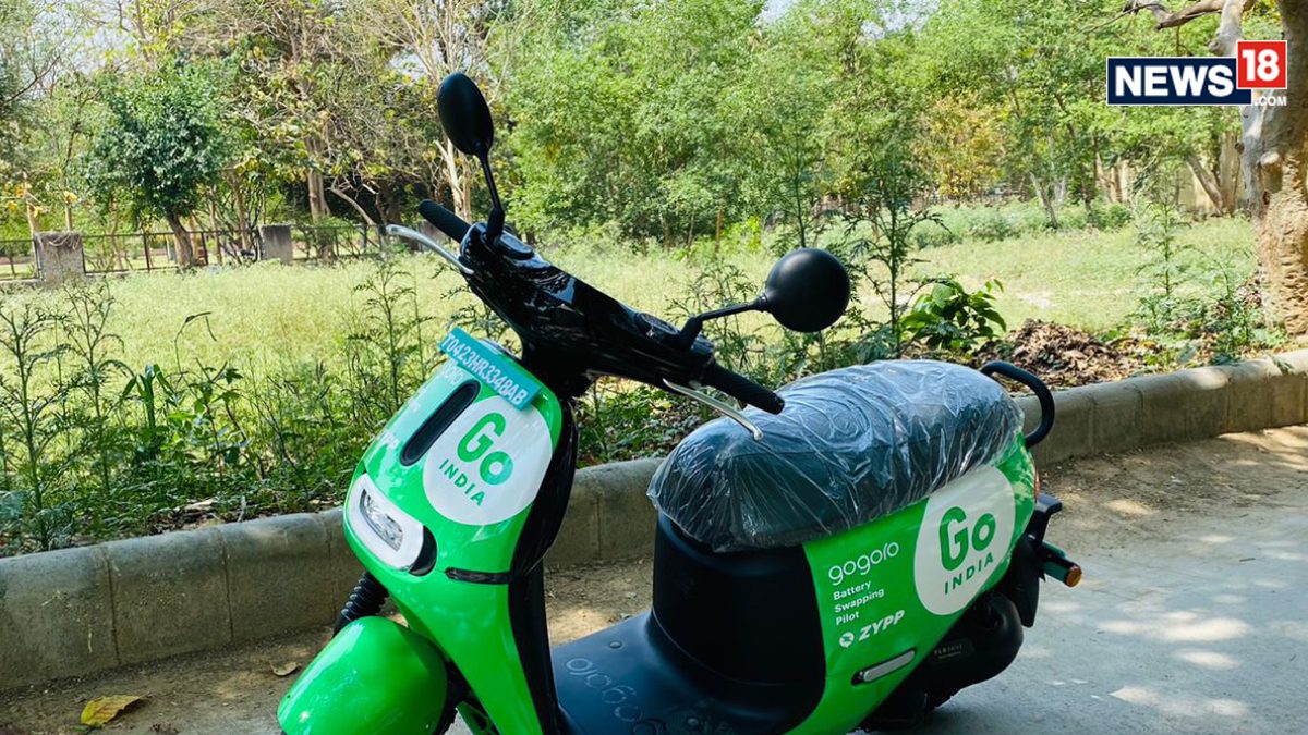 All-Electric Gogoro Smartscooter in Pics: See Design, Features and More - News18