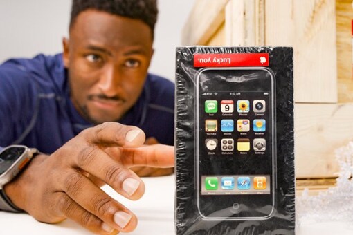 YouTuber Unboxes ‘Factory Sealed’ iPhone After Spending Rs 32 Lakh In ...