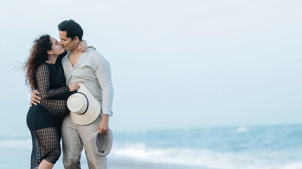 Pooja Ramachandran's Romantic Photos With Husband John Kokken Are Couple Goals | Movies News ...