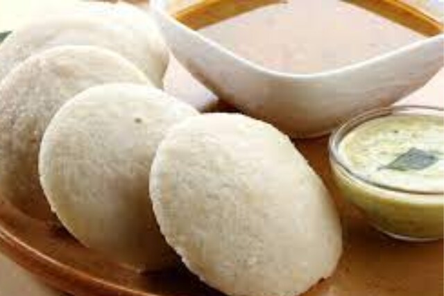 Here’s A Quick And Easy Recipe For Rice Idli With A Secret Ingredient ...