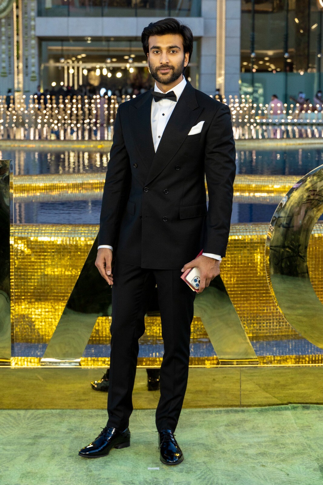 NMACC Event: Nita Ambani-Mukesh Ambani Pose For Paps; Rajinikanth, Alia ...