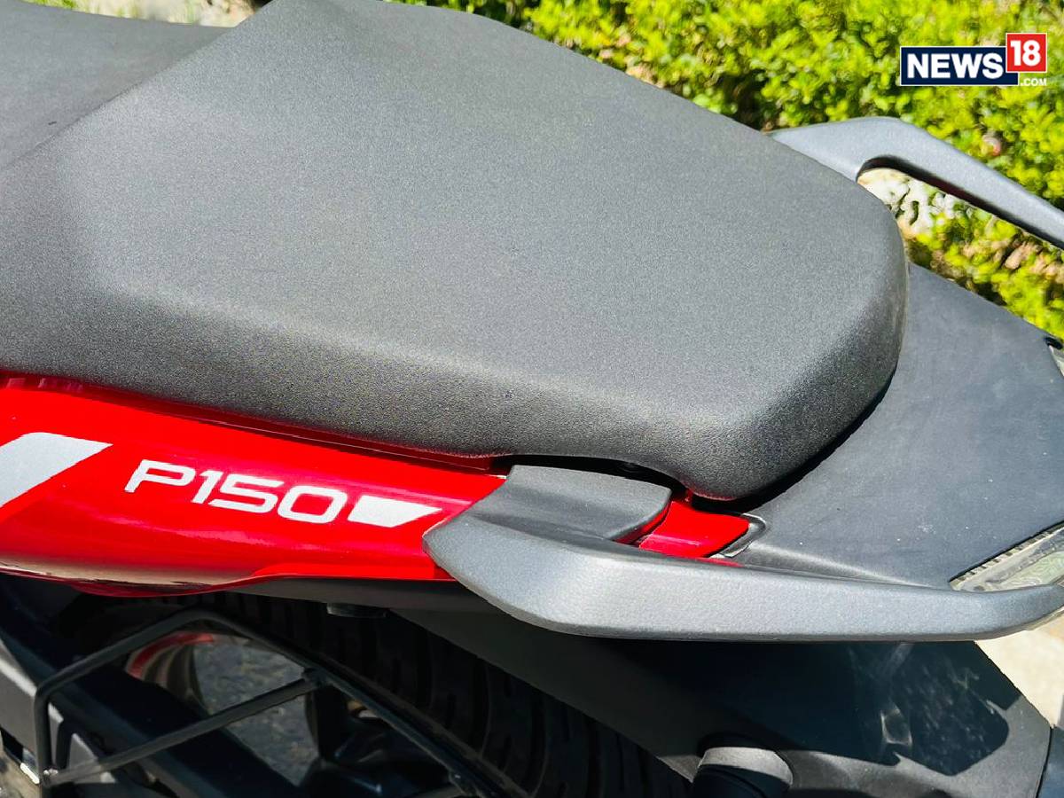 2023 Bajaj Pulsar P150 in Pics: See Design, Features, and More - News18
