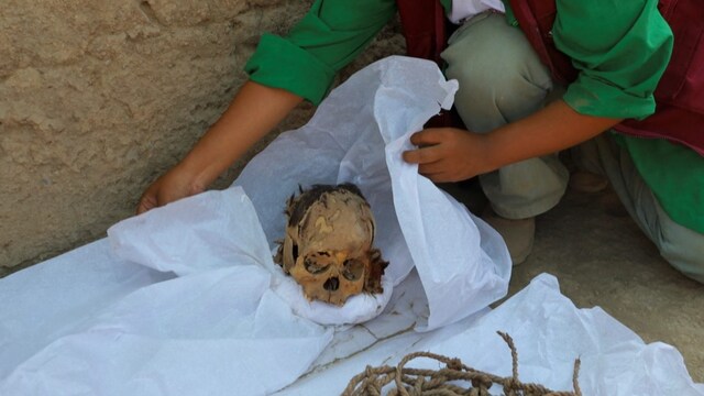 Archaeologists Unearth 1,000-Yr-Old Mummy in Peru Dating Back to Pre ...