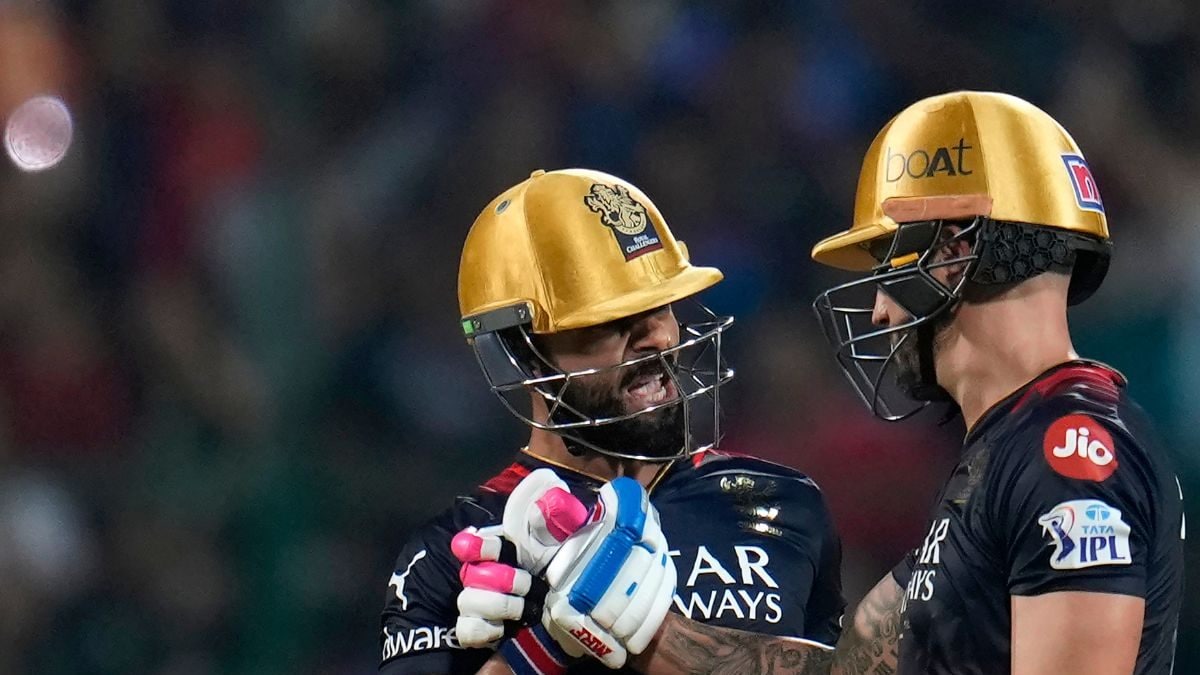 IPL 2023: Faf du Plessis, Virat Kohli Fireworks Help RCB Thrash Mumbai Indians by 8 Wickets in ...