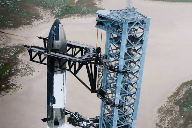 Here's What Makes SpaceX's Starship Its Most Powerful and Ambitious ...