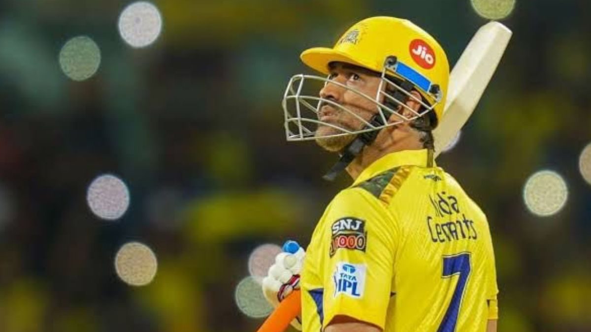 Vintage Dhoni Show Against Rajasthan Royals Brings CSK Crowd on its ...