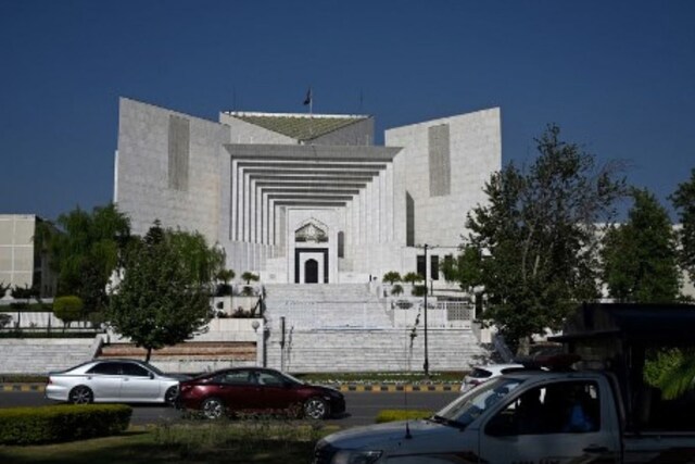 Pakistan's Parliament Passes Law to Curtail Powers of Supreme Court ...