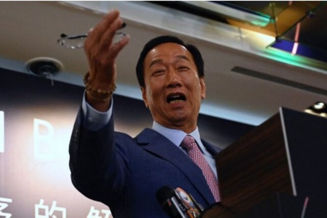 Foxconn Founder Terry Gou Announces Taiwan Presidential Bid - News18