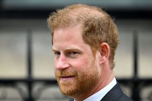 UK Tabloid Apologises in Prince Harry Phone-Hacking Trial - News18
