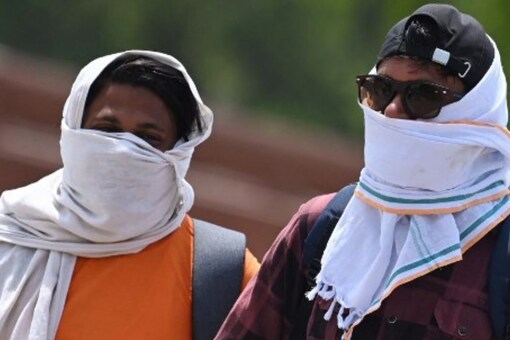 At 46 Degrees Delhi Sizzles With Record Highest Temperature This Year