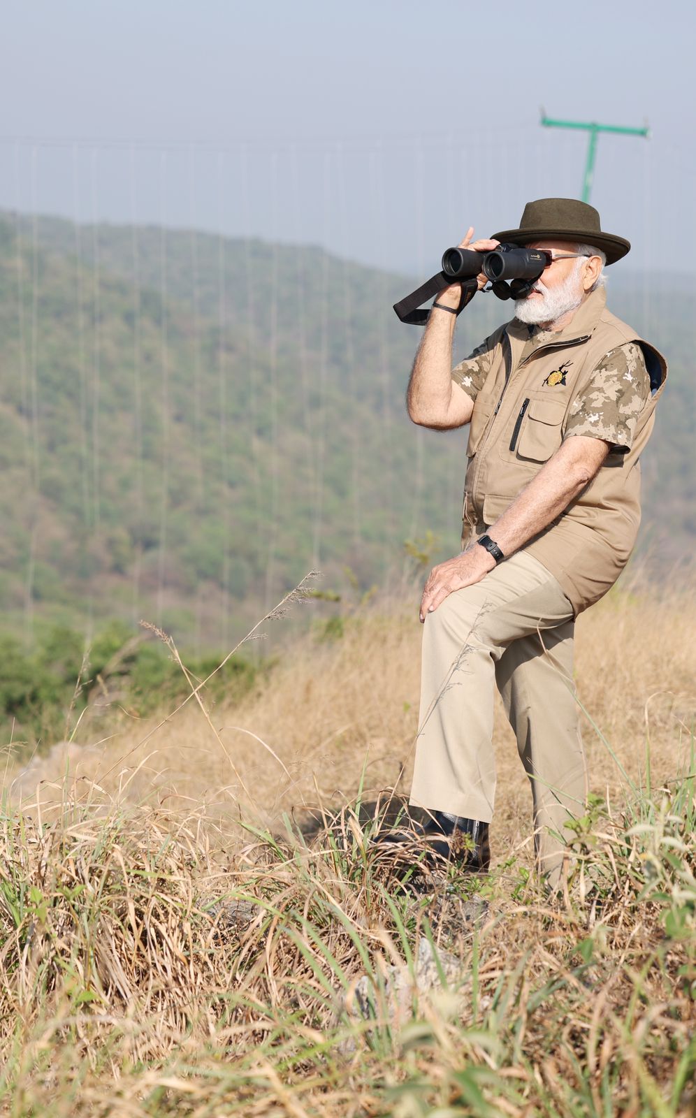 50 Yrs of 'Project Tiger': PM Modi Goes on 'Jungle Safari' at Bandipur ...