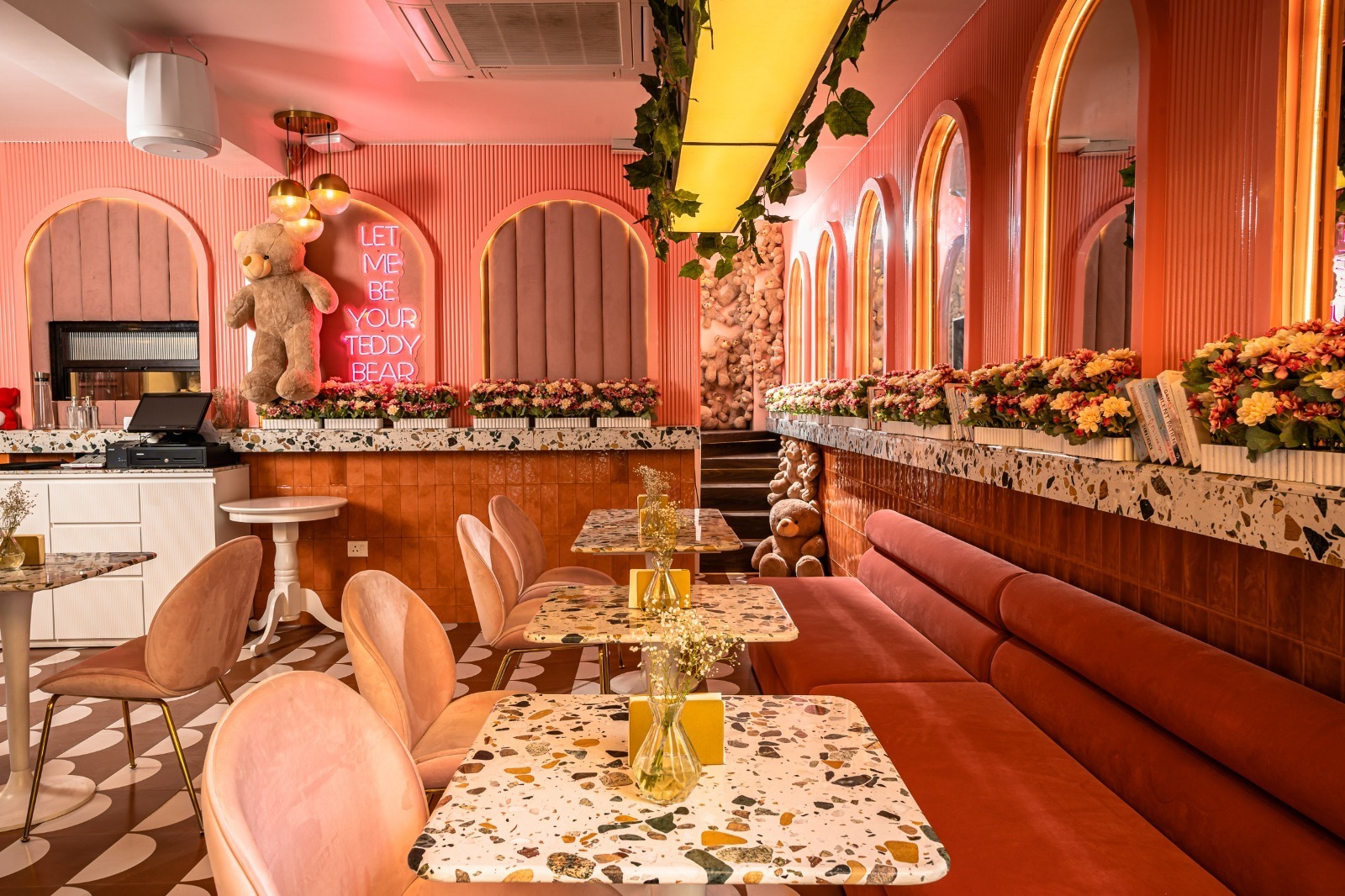 Visit These 4 Instagram-Worthy Cafes in Delhi-NCR | Lifestyle News - News18