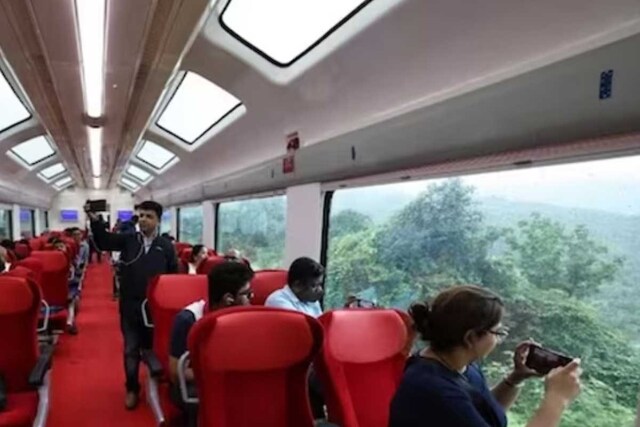 Mumbai-Madgaon-Mumbai Tejas Express Gets Another Vistadome Coach; Deets ...