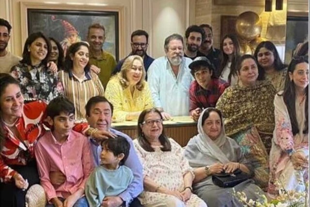 These Kapoor Daughters-In-Law Lived A Life Away From The Limelight - News18