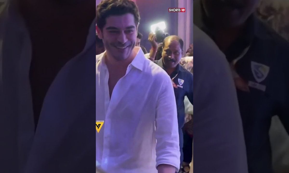Turkish Actor Burak Deniz Arrives In Mumbai To Inaugural Of Attend 23rd ...