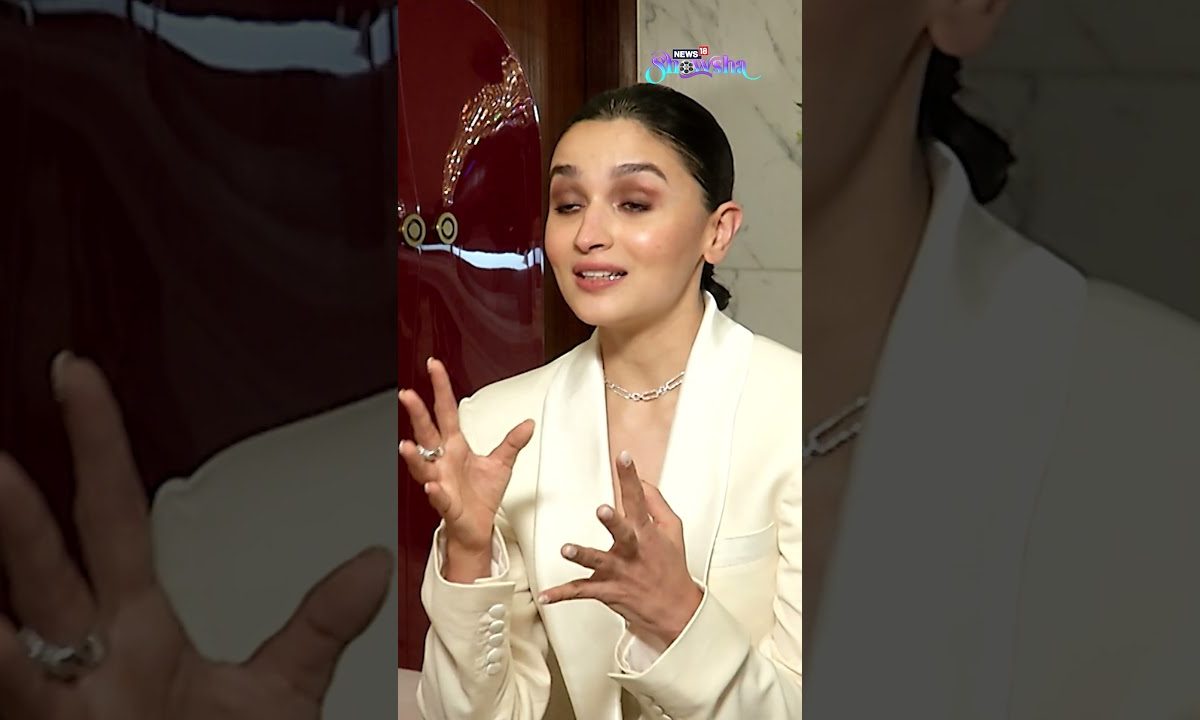 Alia Bhatt On How She's Navigating Motherhood & Her Professional Commitments #shorts - News18