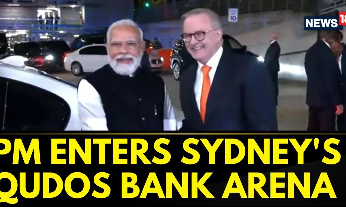 PM Modi In Sydney | Ritual Performed To Bless PM Modi As He Enters Sydney's Qudos Bank Arena ...