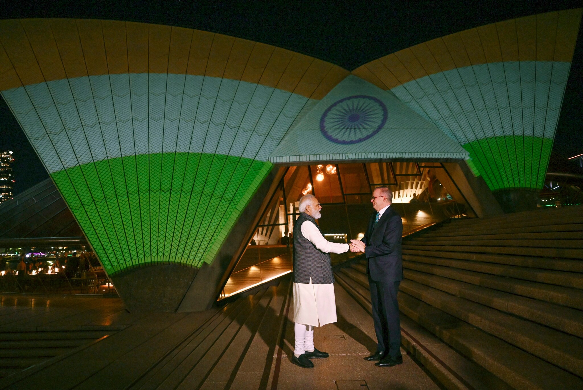 Sydney Harbour Bridge, Opera House Lit Up In Tiranga; Check Out Other Monuments Illuminated in ...