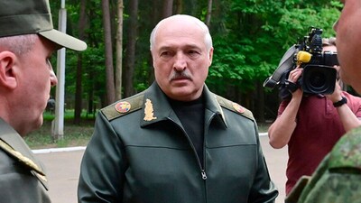 Belarus Prez Lukashenko Emerges after One Week of Absence with a ...