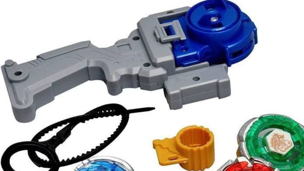 This Viral Photo of Beyblade Battle Will Take You Back to Your School ...