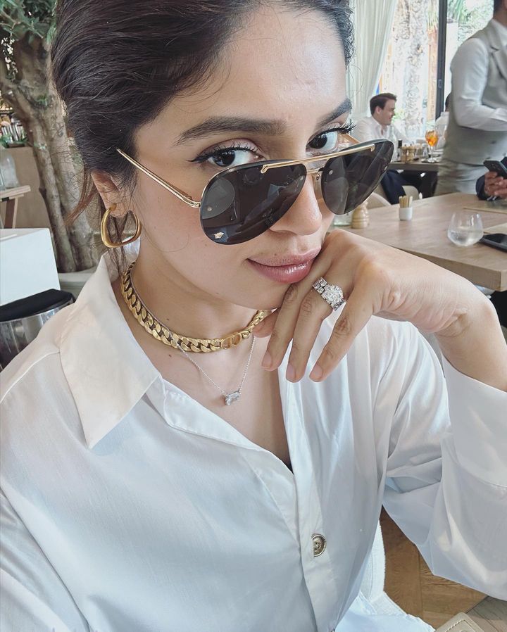 Inside Bhumi Pednekar's Dubai Holiday: Check Out The Diva's Stunning ...