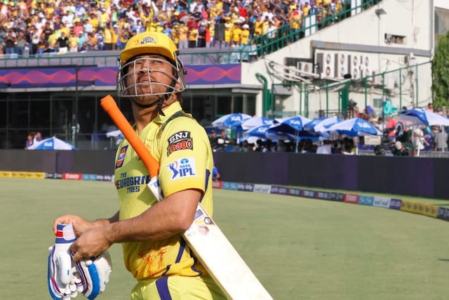 'MS Dhoni Isn't Able to Run as Well as he Did...': Michael Hussey ...