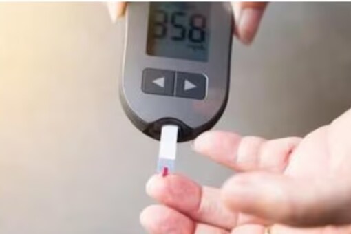 Know These 5 Symptoms Of Glucose Spike In People With Diabetes - News18