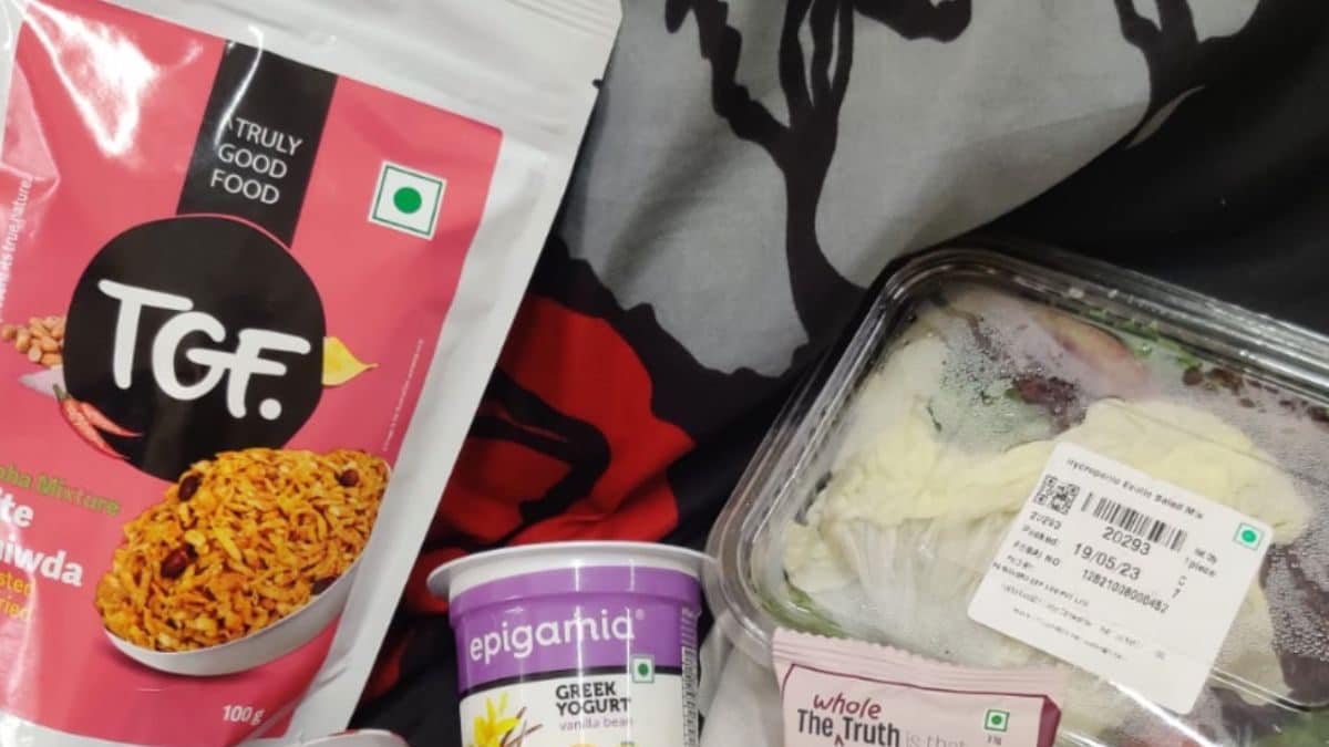 Doctor's Adorable Gesture of Ordering Food For Patient Gets Lauded ...