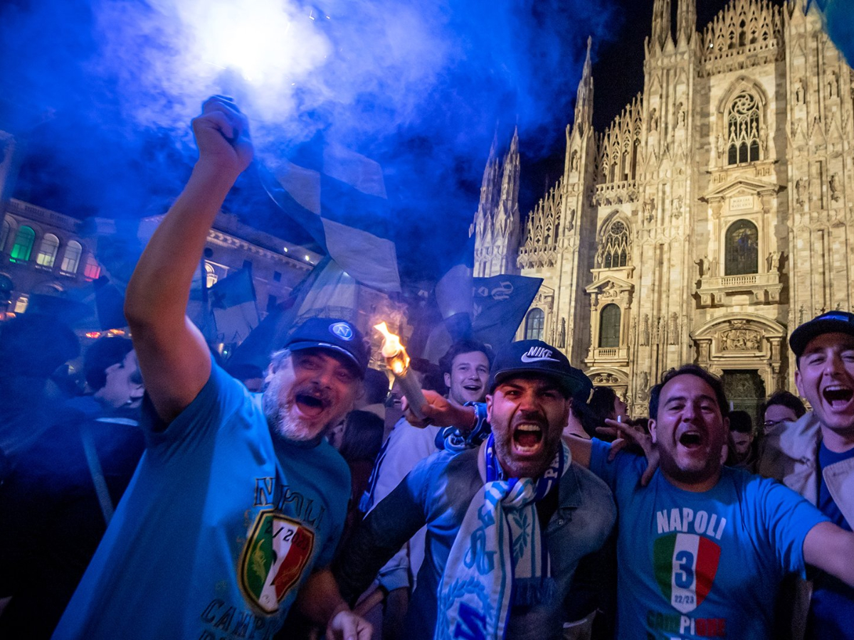 Napoli Serie A Title Celebration: Fans Flood Streets in Naples After ...
