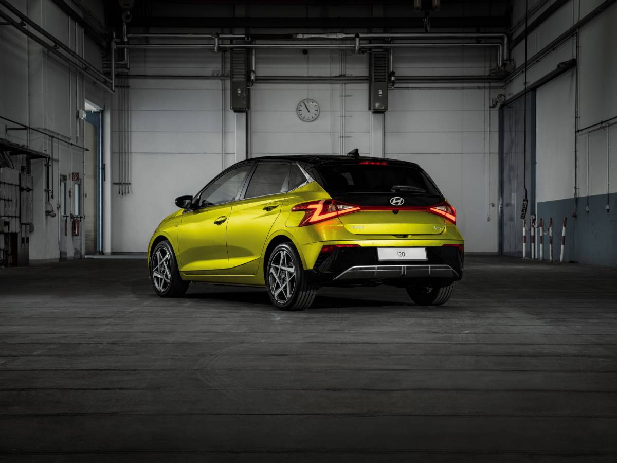 2024 Hyundai i20 in Pics: See Design, Features, Interior and More - News18