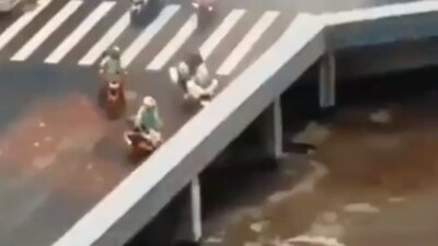 In Viral Video, Vehicles Disappear After Taking A Turn To Nowhere ...