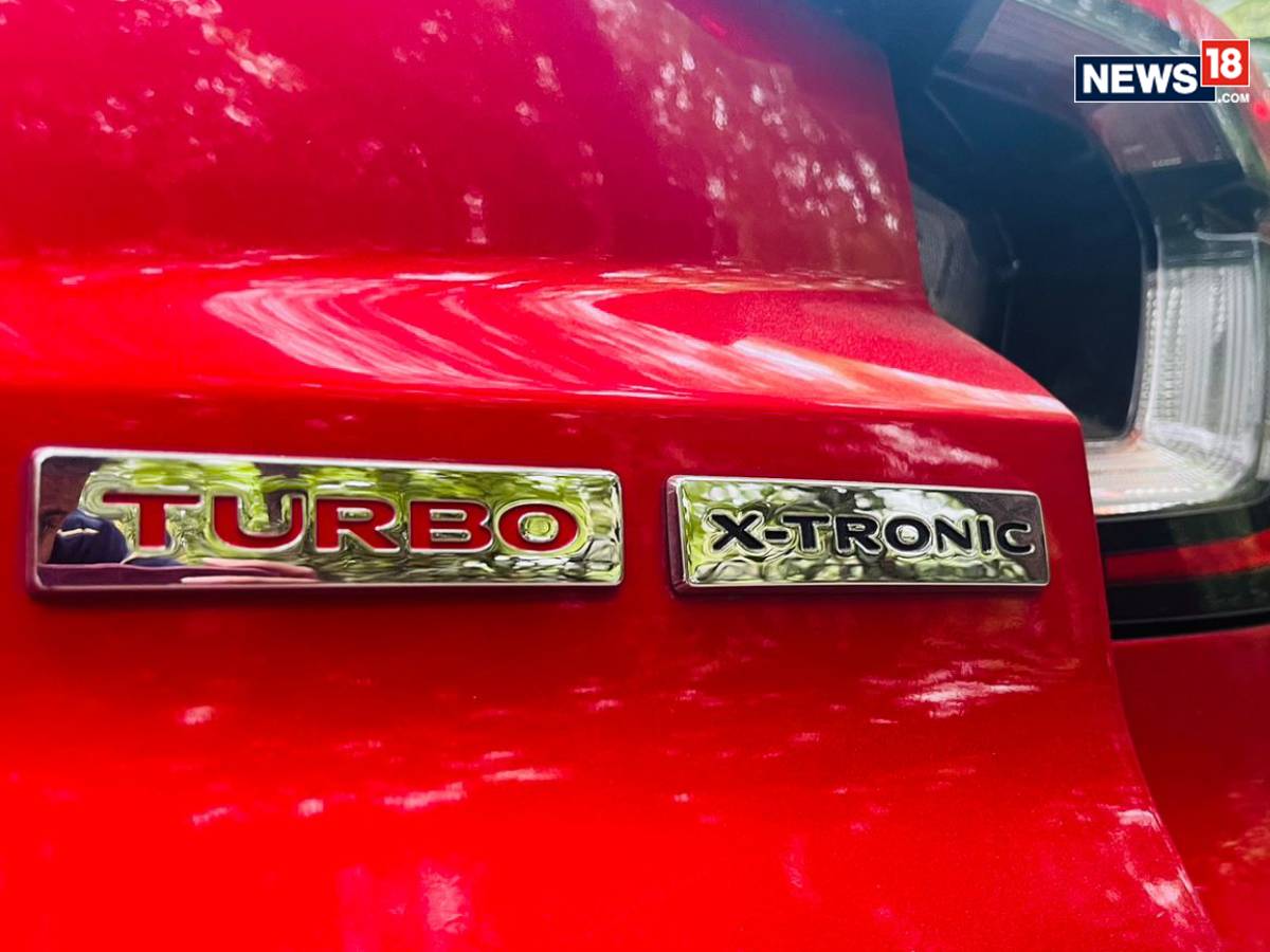 Renalut Kiger 1.0L Turbo X-TRONIC CVT in Pics: See Design, Features, Interior and More - News18