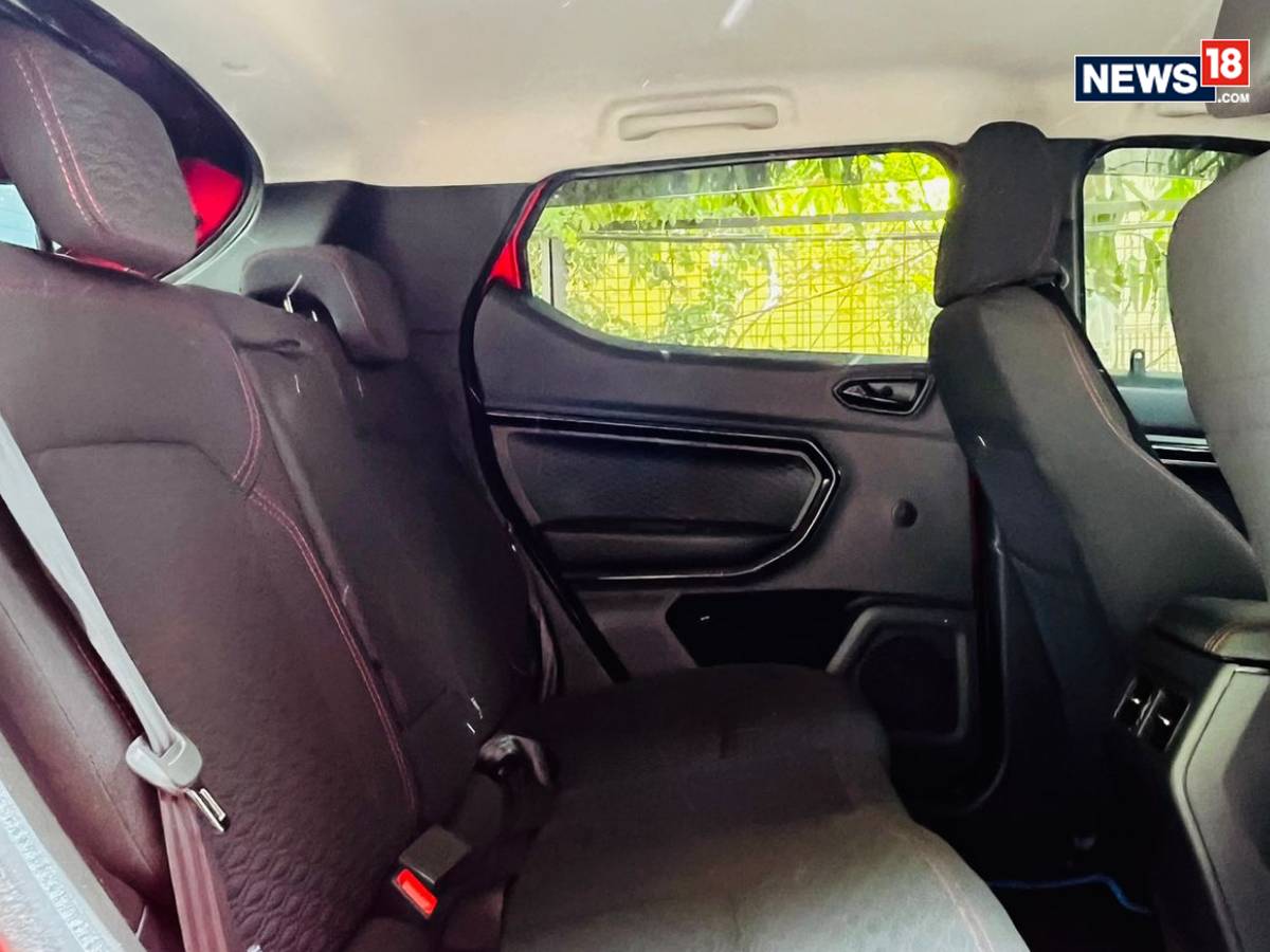 Renalut Kiger 1.0L Turbo X-TRONIC CVT in Pics: See Design, Features ...