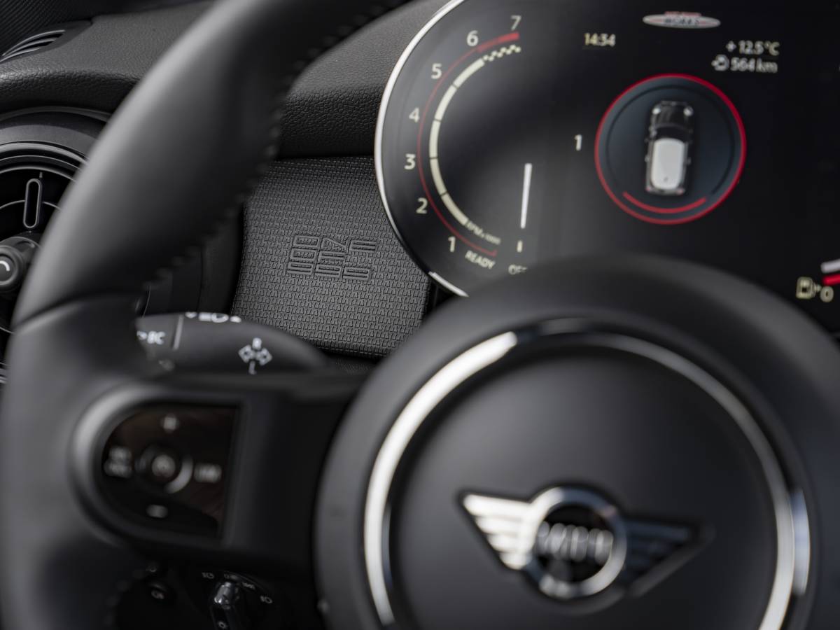 IN PICS: New MINI John Cooper Works 3-door 1to6 Edition - News18