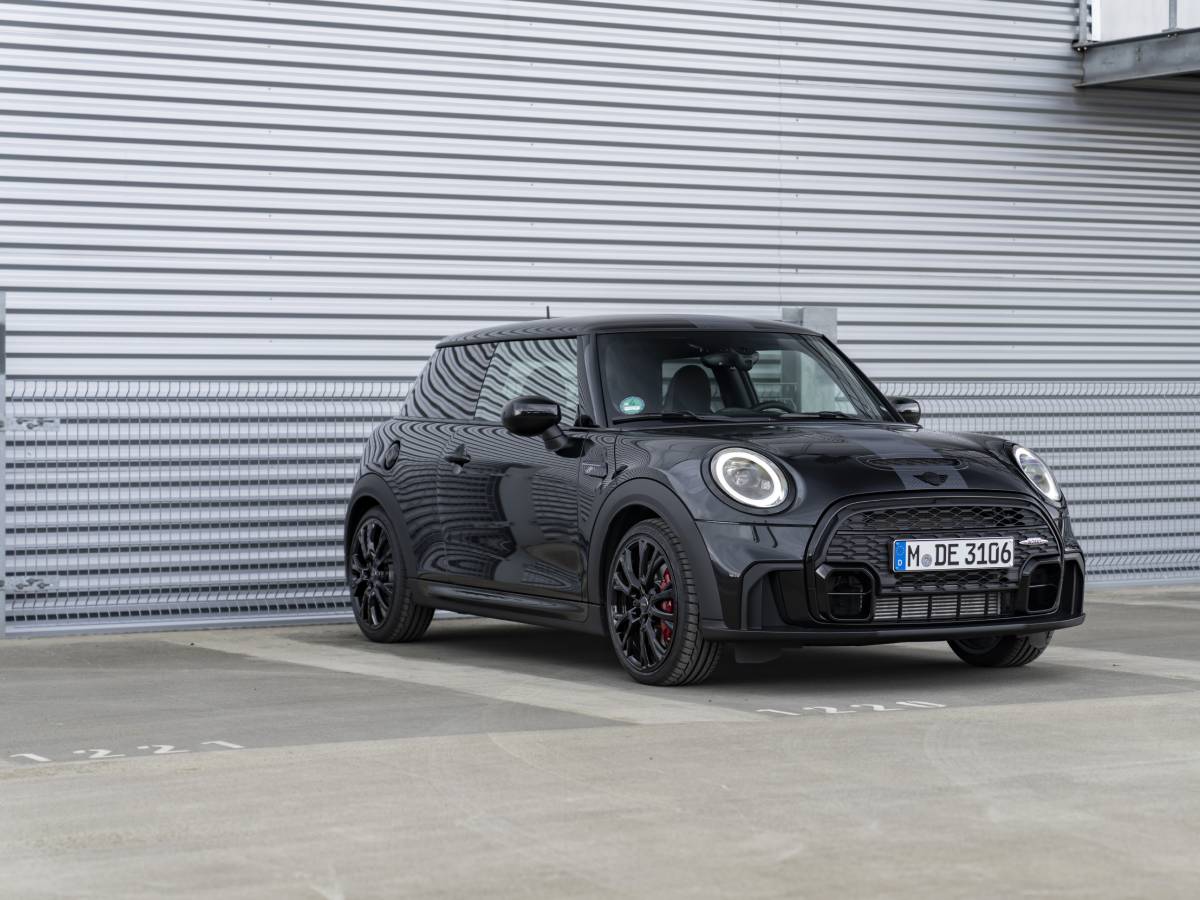 IN PICS: New MINI John Cooper Works 3-door 1to6 Edition - News18