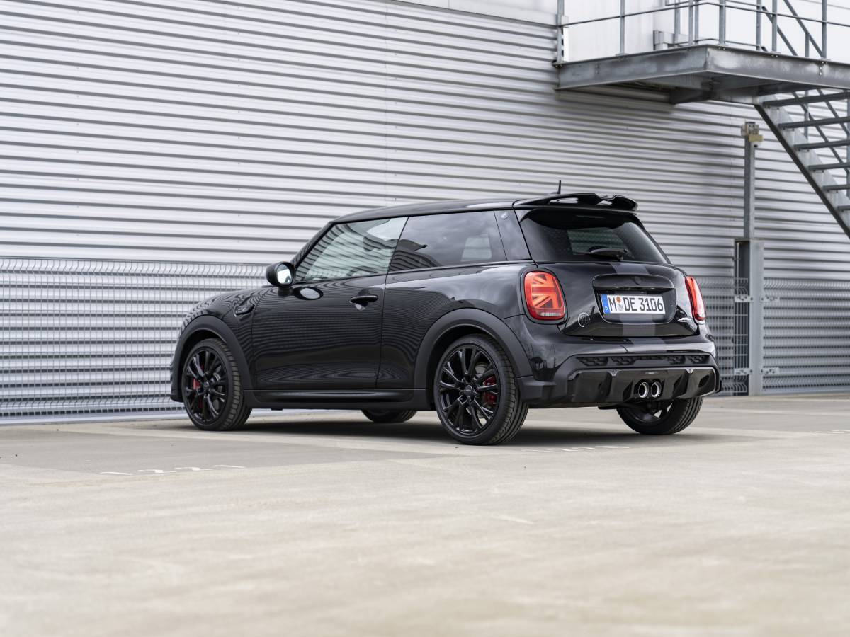 IN PICS: New MINI John Cooper Works 3-door 1to6 Edition - News18
