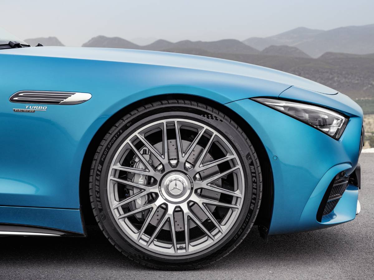 Mercedes-AMG SL 43 Convertible in Pics: See Design, Features, Interior ...