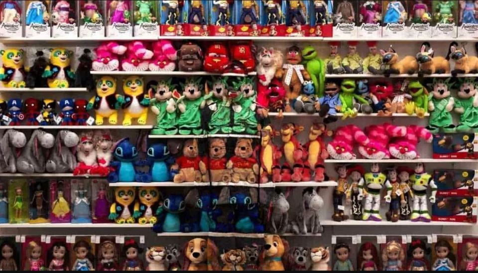 The Ultimate Toy Store Challenge — Find The Hidden Man Within 10 ...