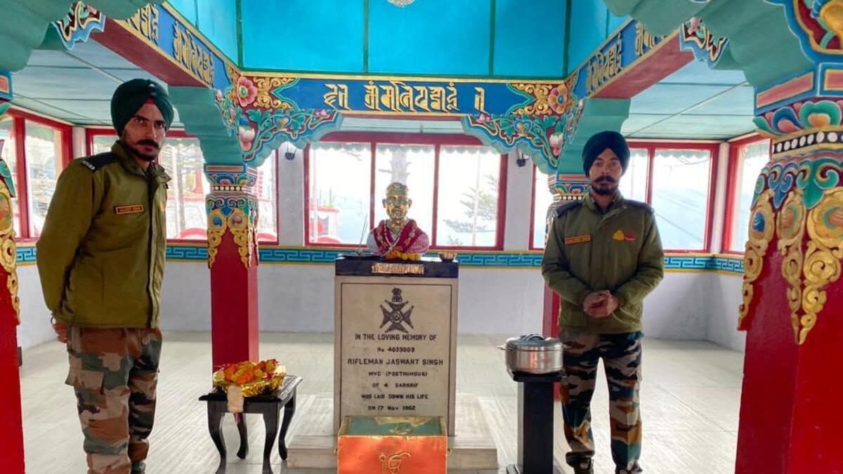 'Held Off The Chinese with One MMG for 72 Hrs in 1962': News18 at 'Maha ...