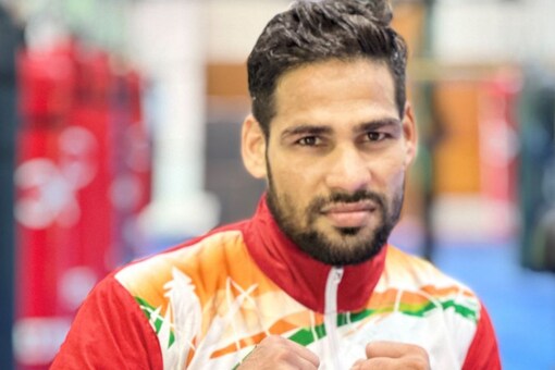 Mohammad Hussamuddin Off to Winning Start at Men's World Boxing ...
